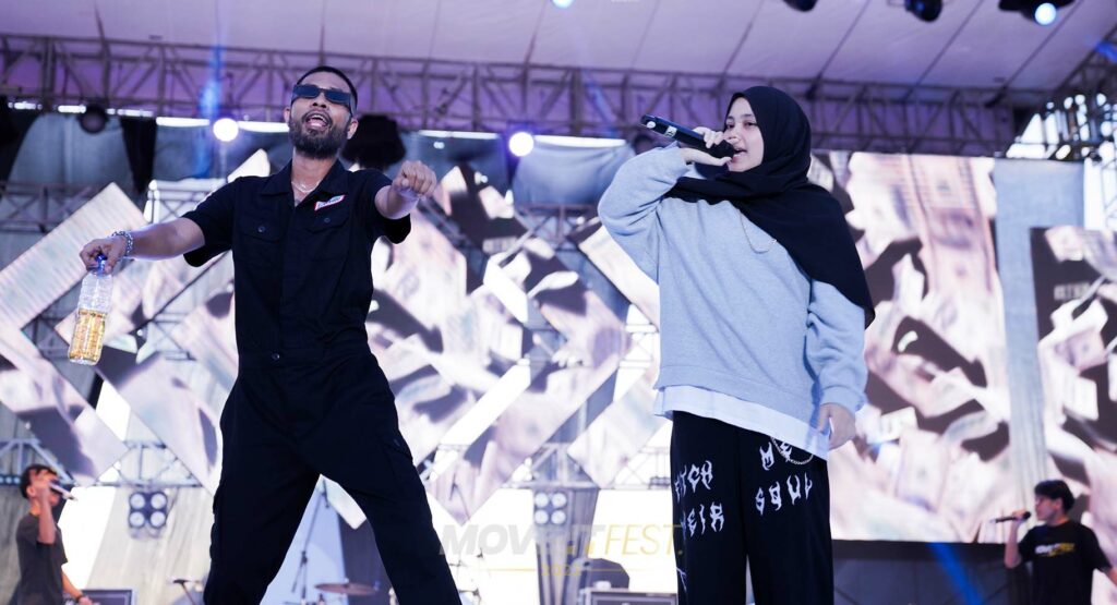 Chapters – MOVE IT