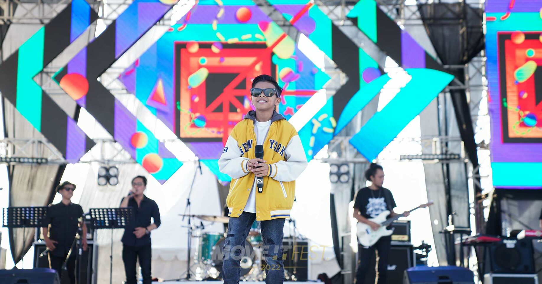 Chapters – MOVE IT